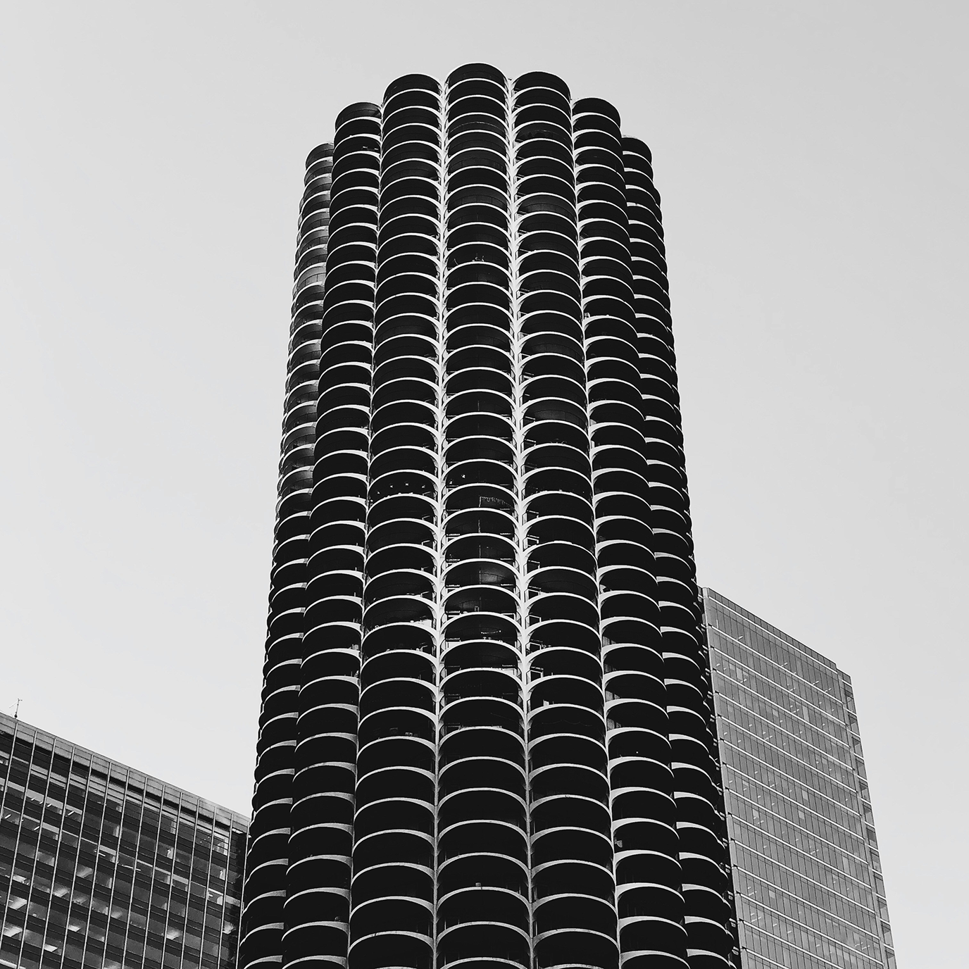 Allure of Round Architecture in Modern Design - Material Insider